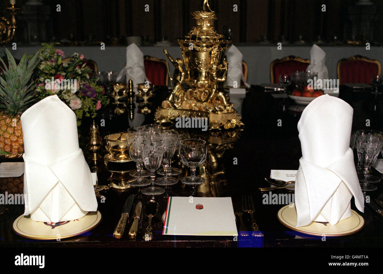 Royal Banquet Table Setting