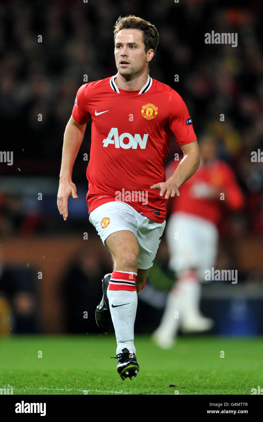 Manchester united v otelul galati hi-res stock photography and images ...