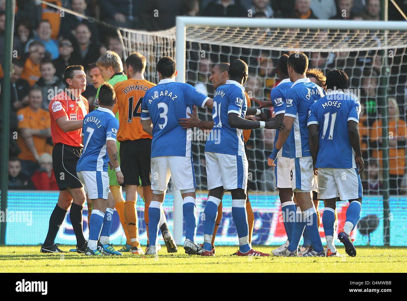 Wolverhampton Wanderers goalkeeper Wayne Hennessey (2ndleft) and Roger ...
