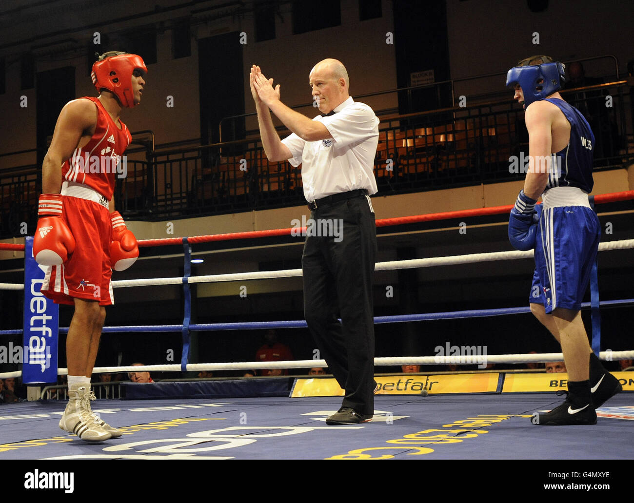 Sean mcgoldrick boxing hi-res stock photography and images - Alamy