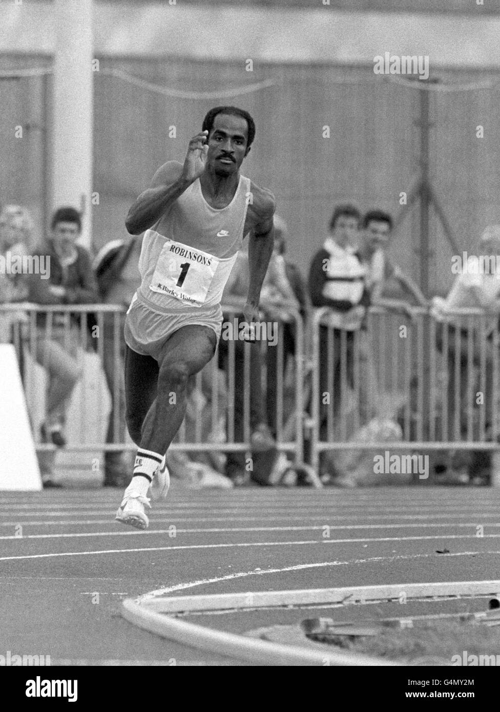 Sport athletics action running Black and White Stock Photos & Images ...