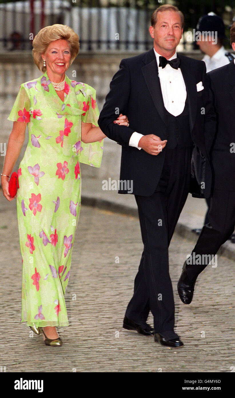Greek Royal Ball/Guests arrive Stock Photo - Alamy