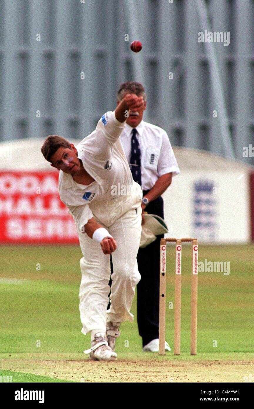 New zealands geoff allott hi-res stock photography and images - Alamy