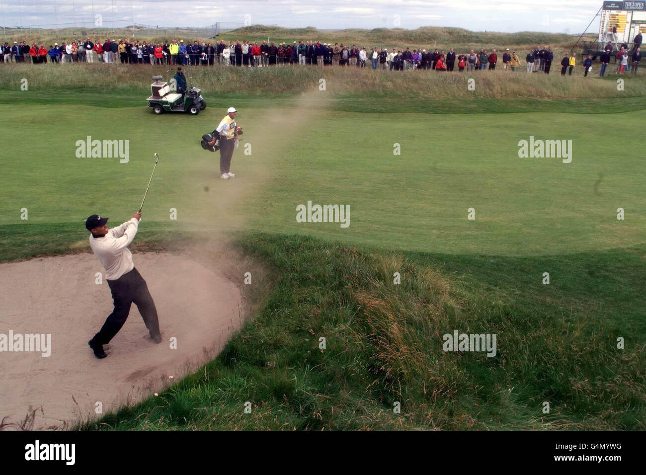 Raised bunker hi-res stock photography and images - Alamy