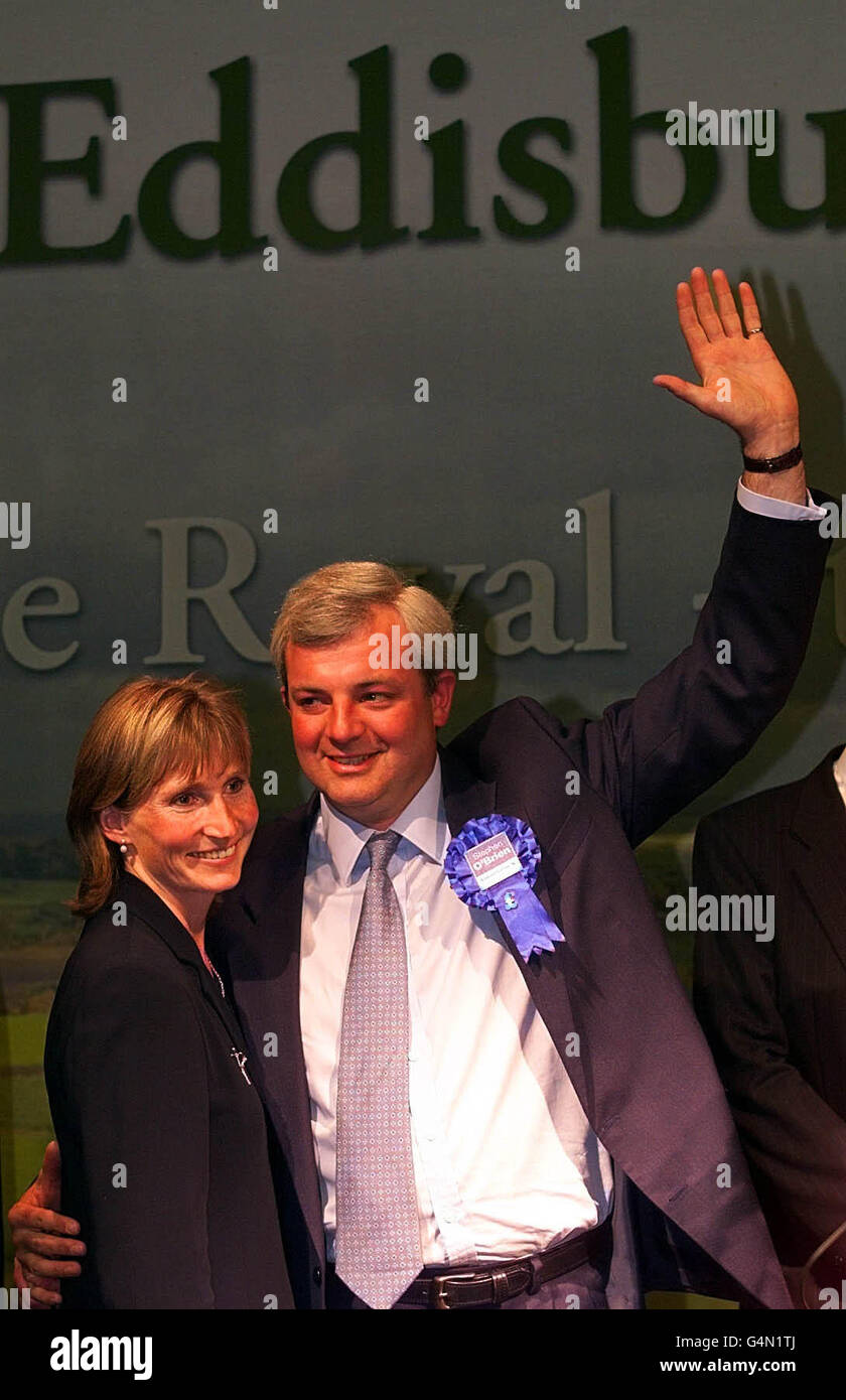 Conservative candidate Stephen O'Brien celebrates with wife Gemma at ...