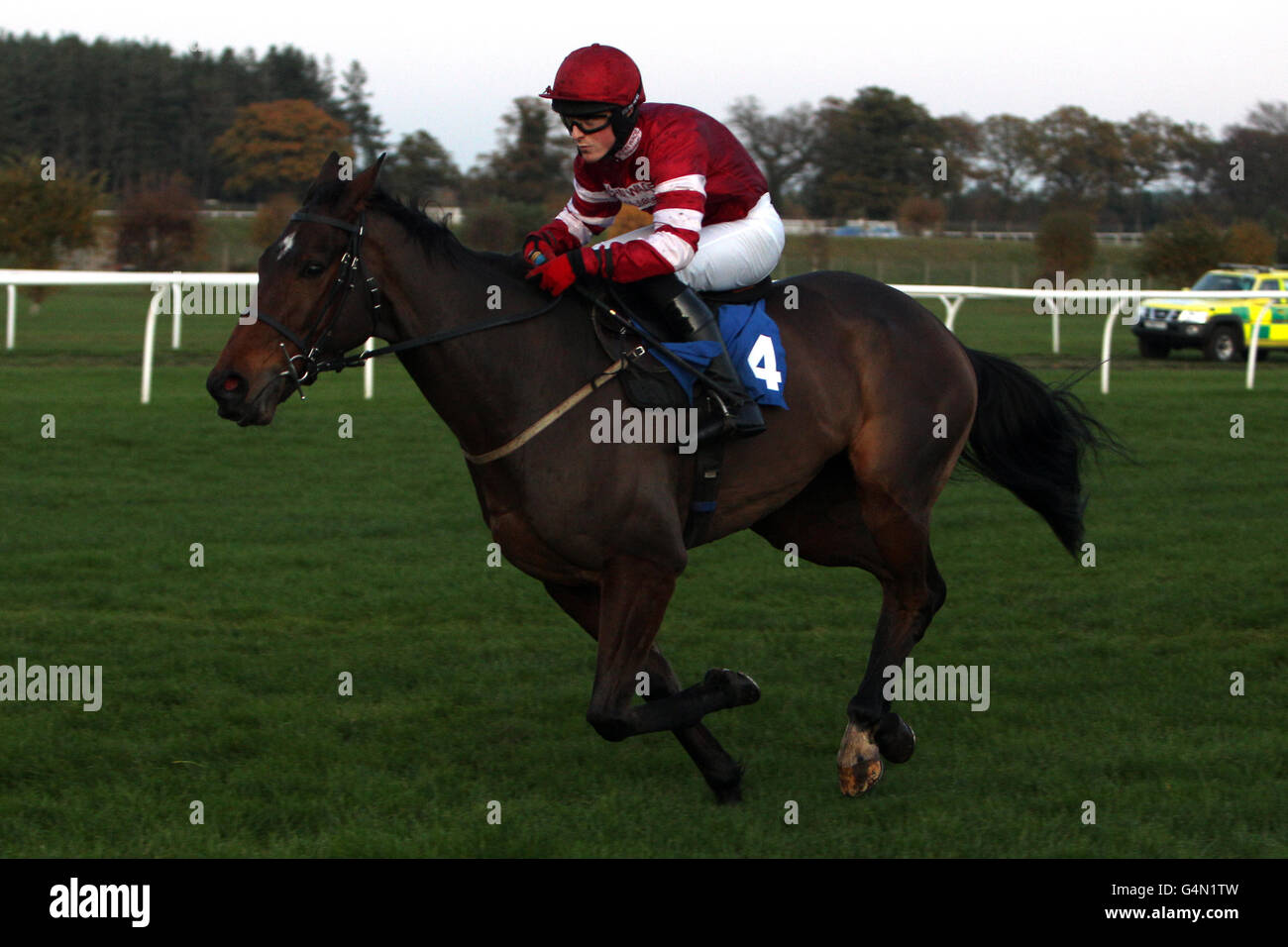 Racing Market Rasen High Resolution Stock Photography and Images - Alamy