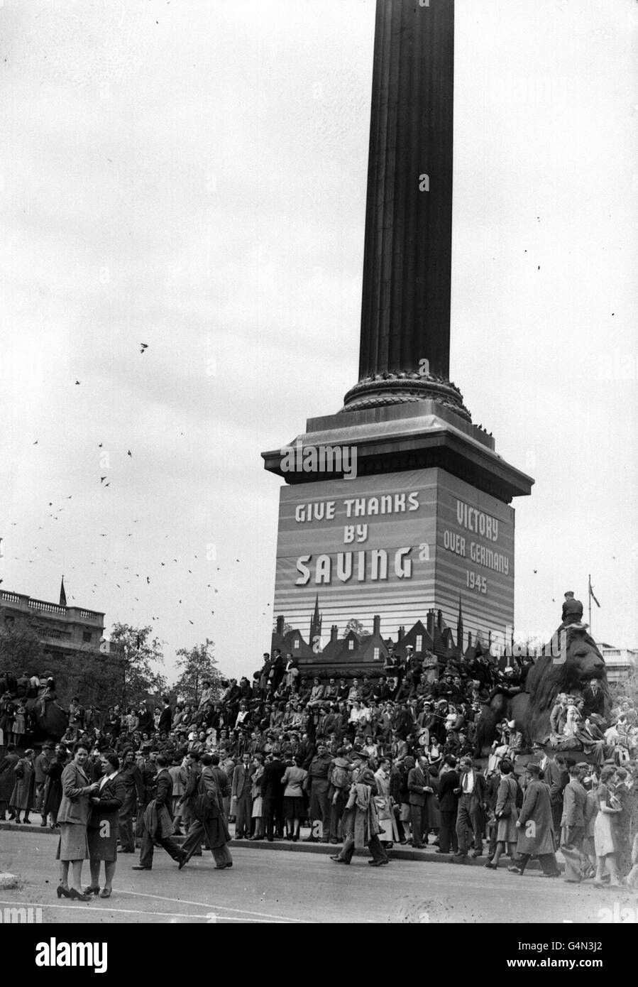 End wwii day victory Black and White Stock Photos & Images - Alamy