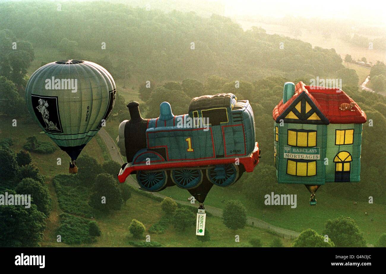 BALLOONS/lift off 4 Stock Photo - Alamy