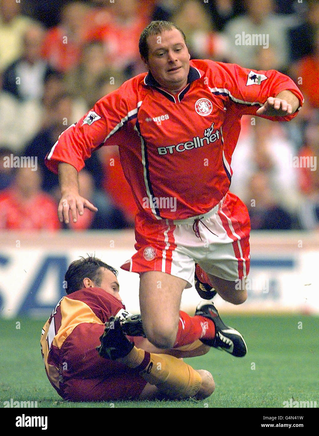 Football action gazza gascoigne hi-res stock photography and images - Alamy