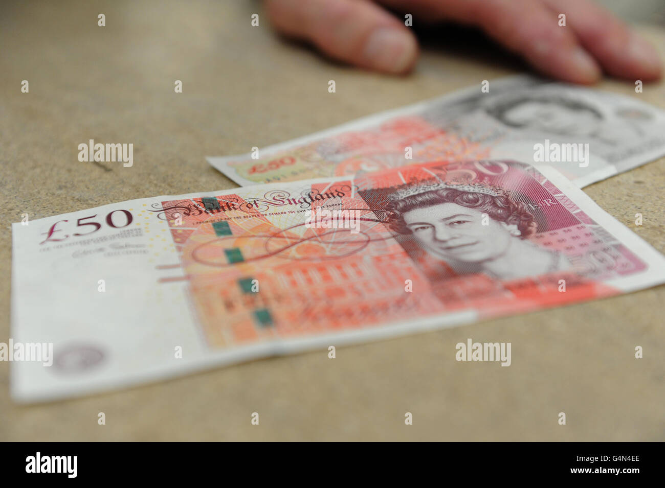 The new £50 note (left) replaces the old £50 note (right) which ...
