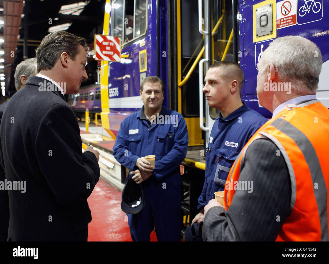 Prime minister david cameron heath rail depot tour north west hi-res ...