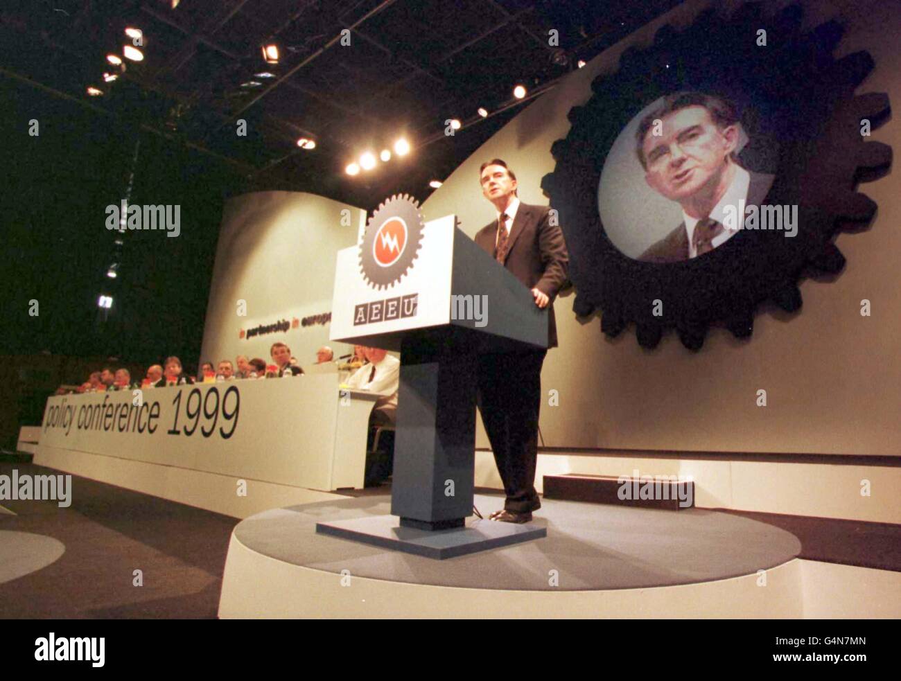 Amalgamated engineering union hi-res stock photography and images - Alamy