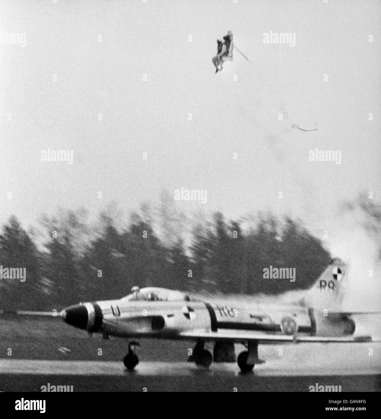 Ejection seat aircraft hi-res stock photography and images - Alamy Ejection seat aircraft hi-res stock photography and images - Alamy