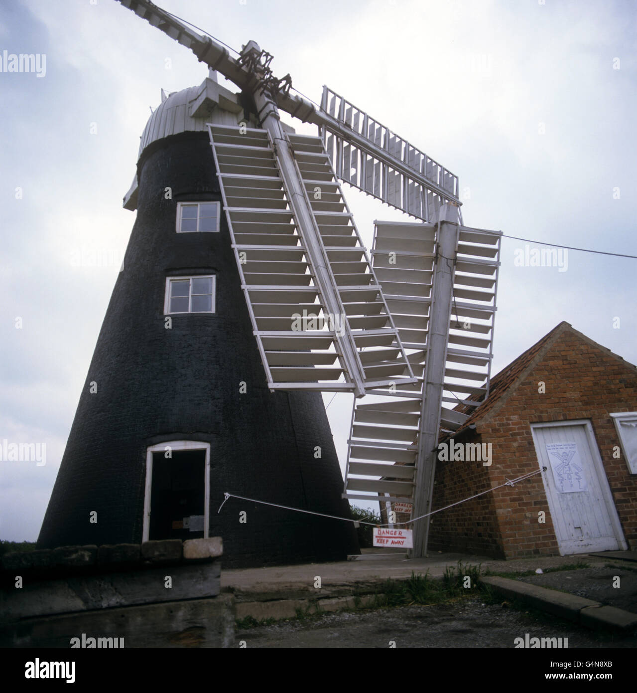 Buildings & Landmarks - North Leverton Windmill - Retford ...