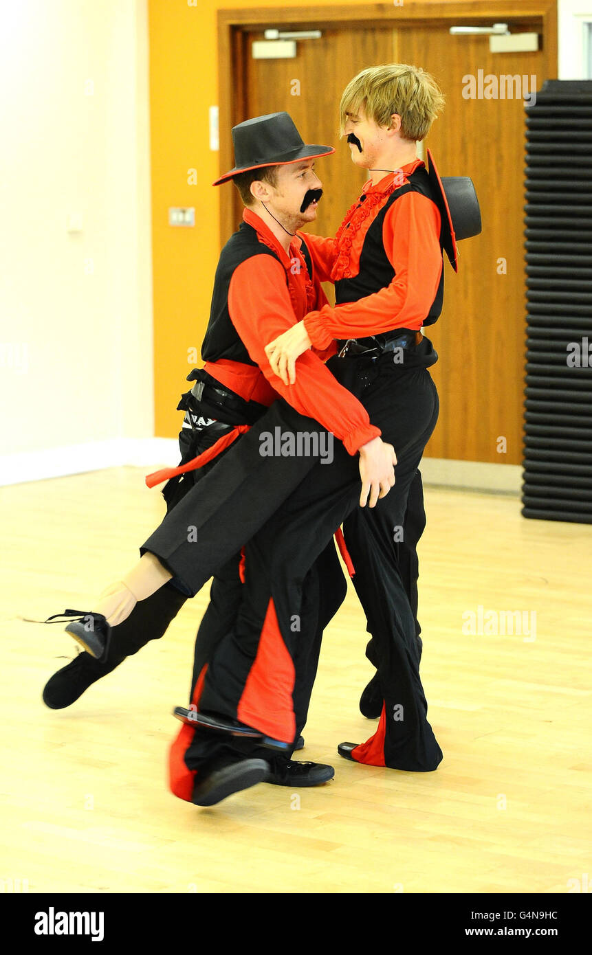 Showbiz tango hi-res stock photography and images - Alamy