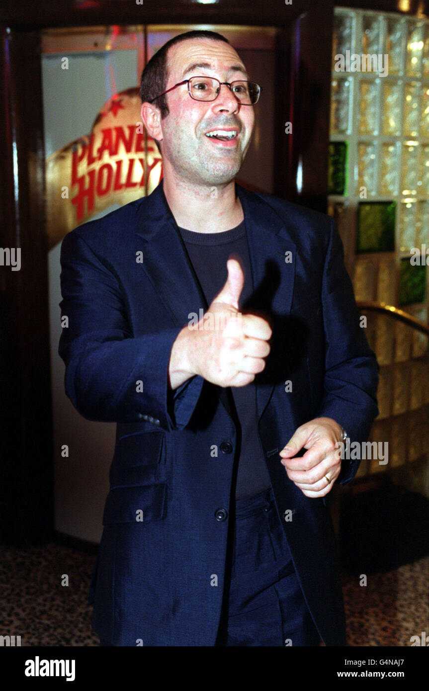 3 4 length celebrity smiling thumbs up hi-res stock photography and ...