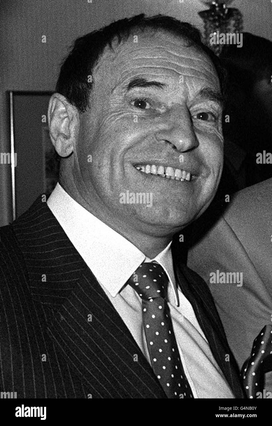 Welsh rugby union cliff jones hi-res stock photography and images - Alamy