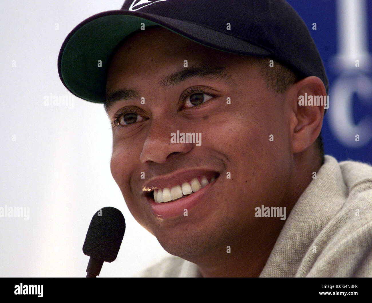 Sport golf microphone hi-res stock photography and images - Alamy