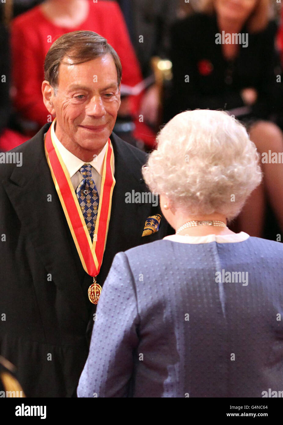 Knighted by the queen hi-res stock photography and images - Alamy