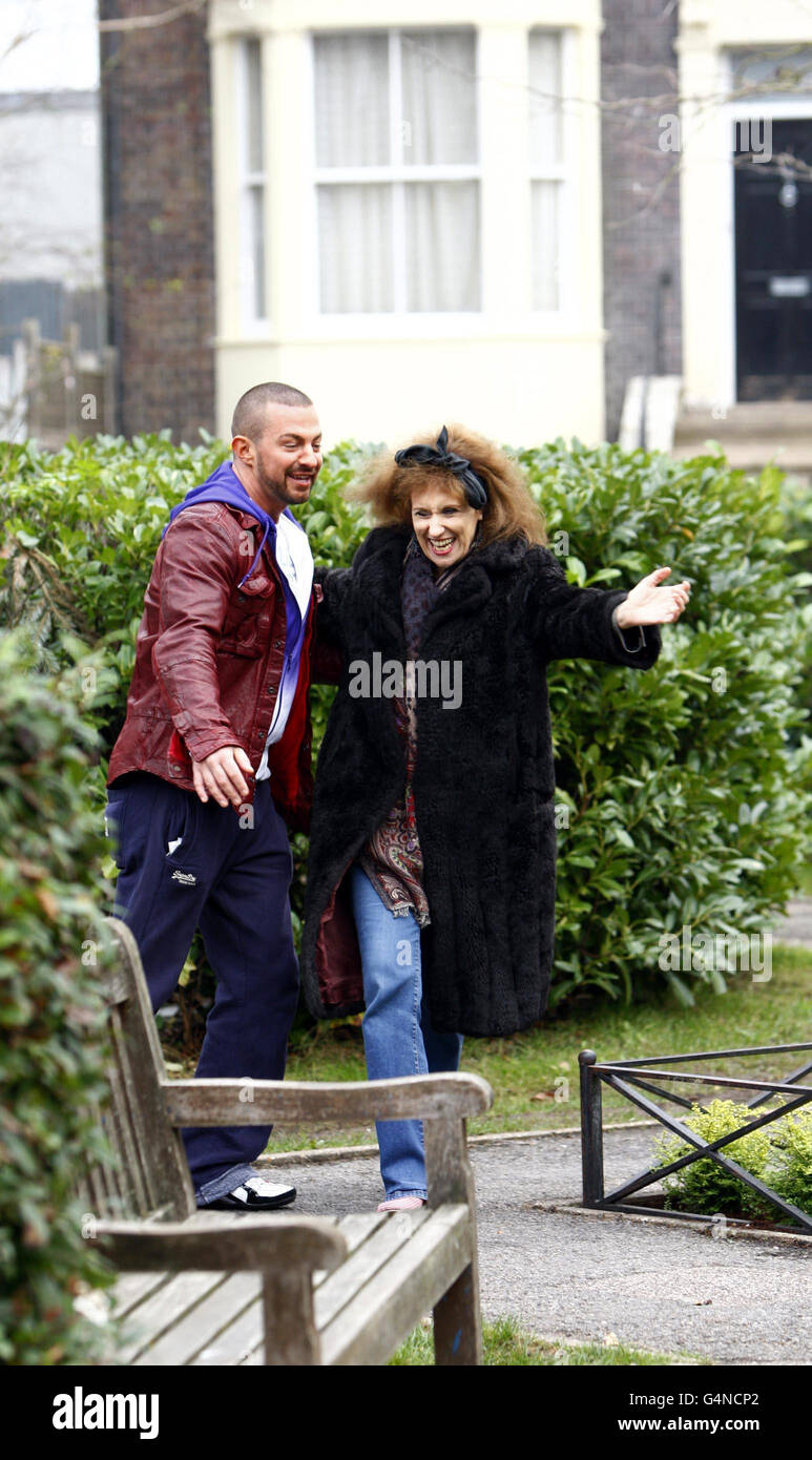 Anita Dobson dancing with strictly come dancing partner Robin Windsor ...