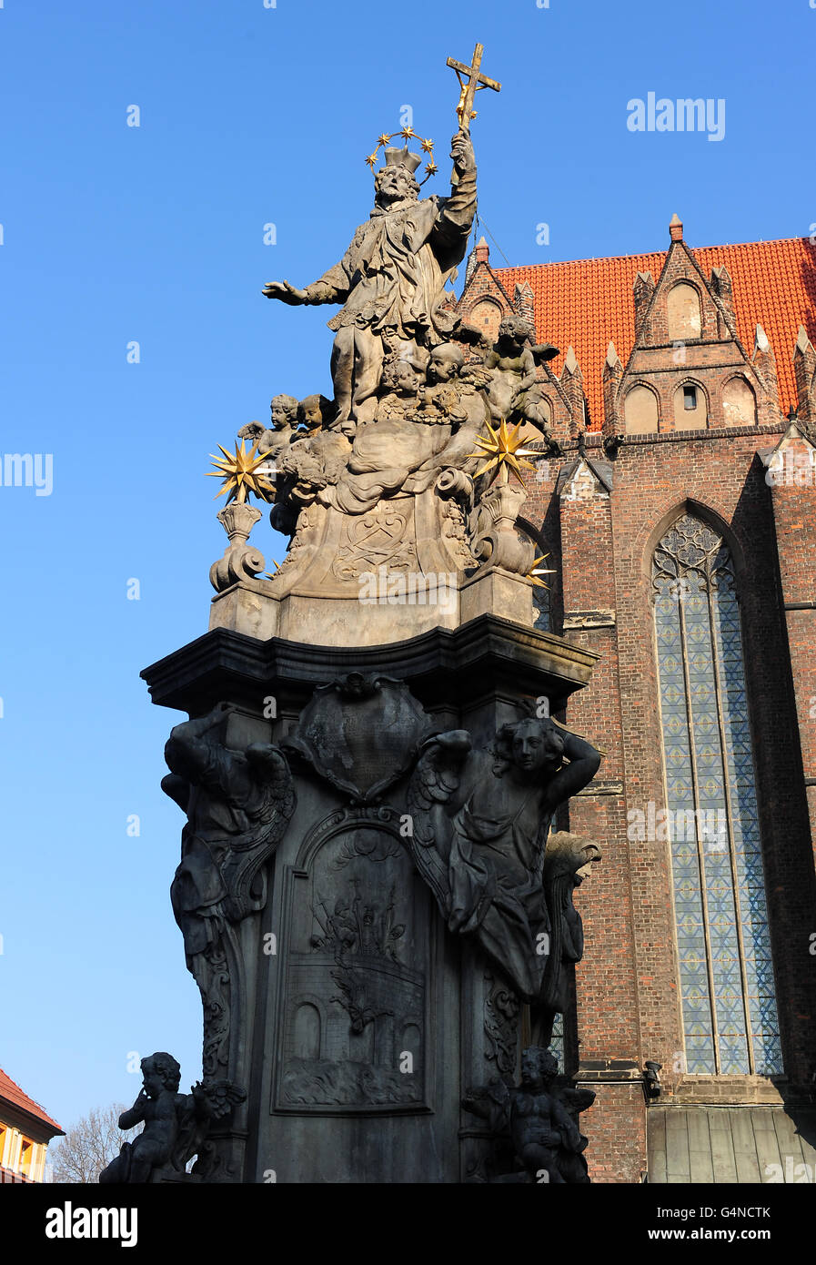 City Views, Wroclaw, Poland. Statue in Wroclaw Stock Photo - Alamy