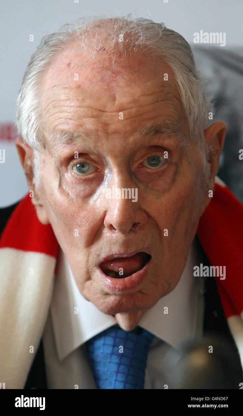 Ronnie Biggs at the London launch of his Autobiography - Odd Man Out ...