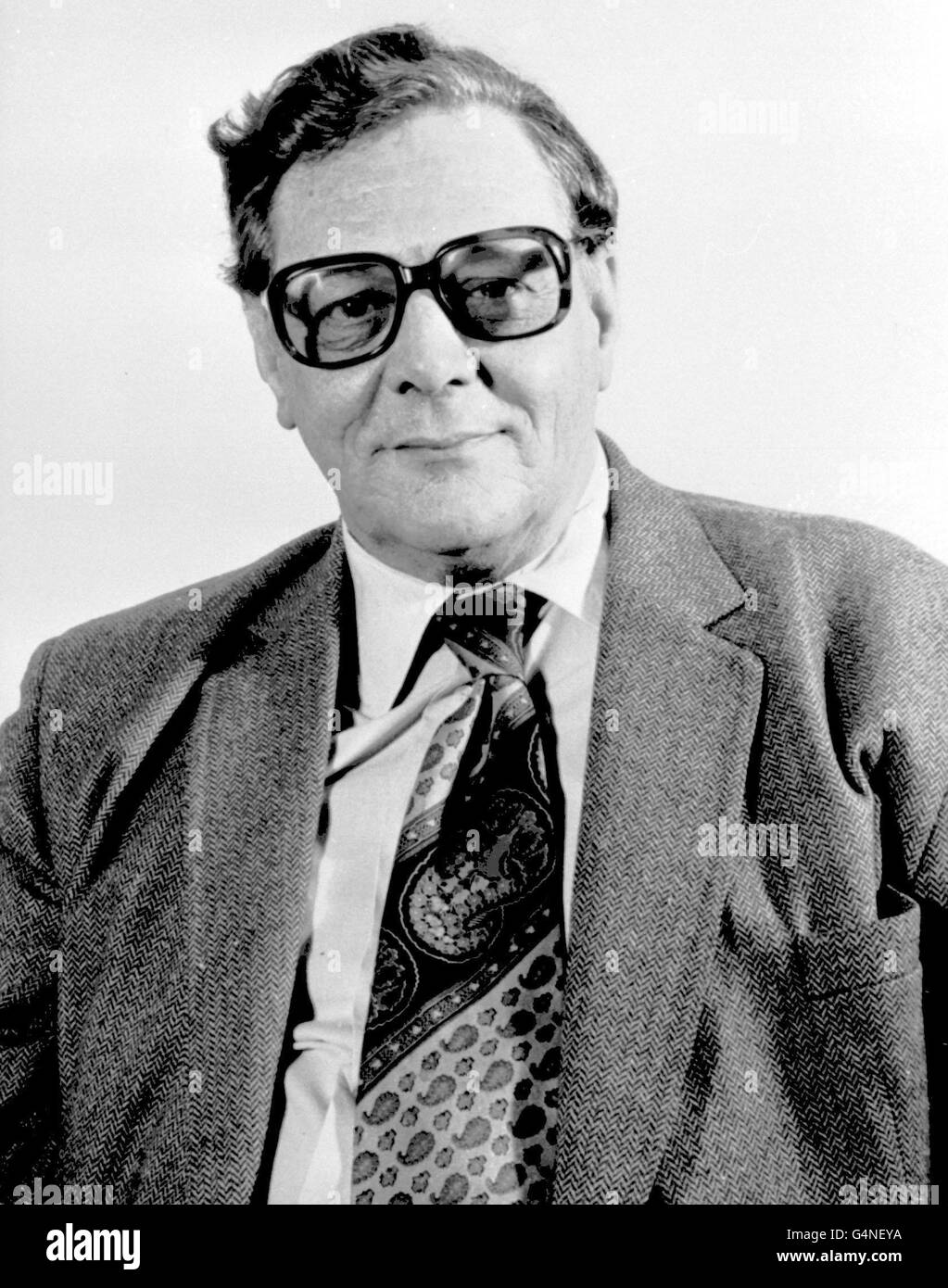 Mr gordon fowler hi-res stock photography and images - Alamy