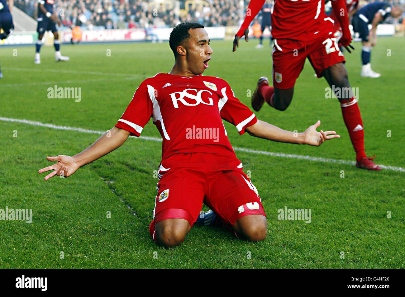 Bristol City's Nicky Maynard celebrates scoring his sides second goal ...
