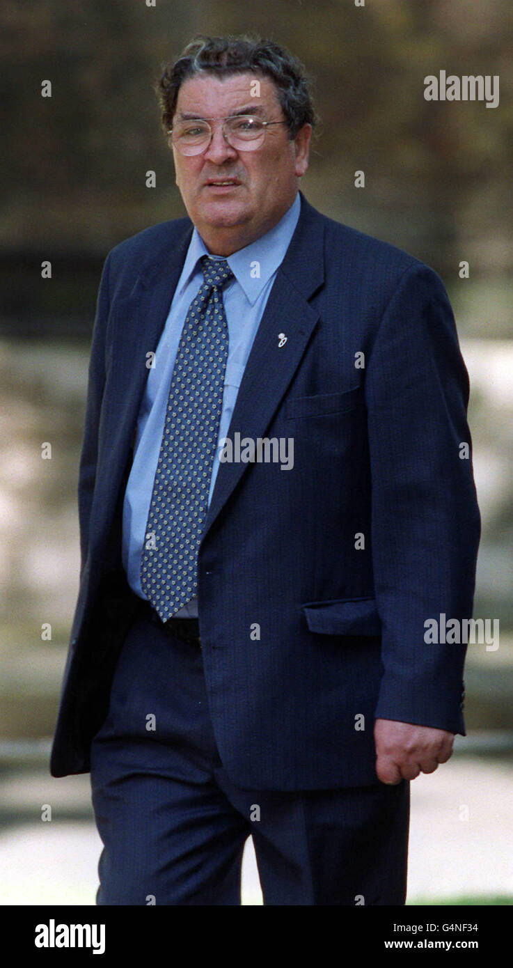 SDLP Leader John Hume arriving at Downing Street in London for talks ...