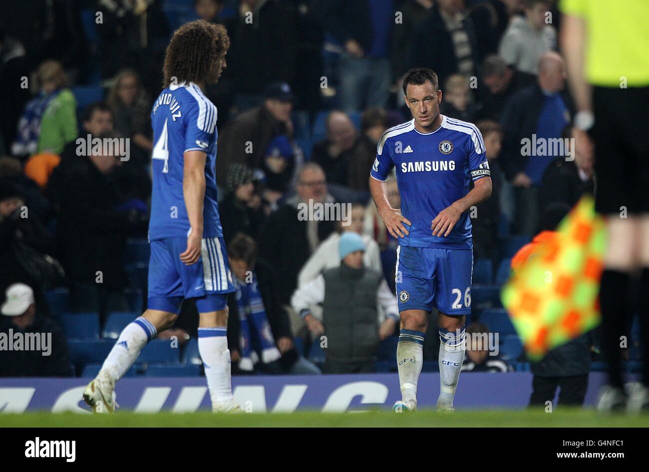 David luis chelsea hi-res stock photography and images - Alamy