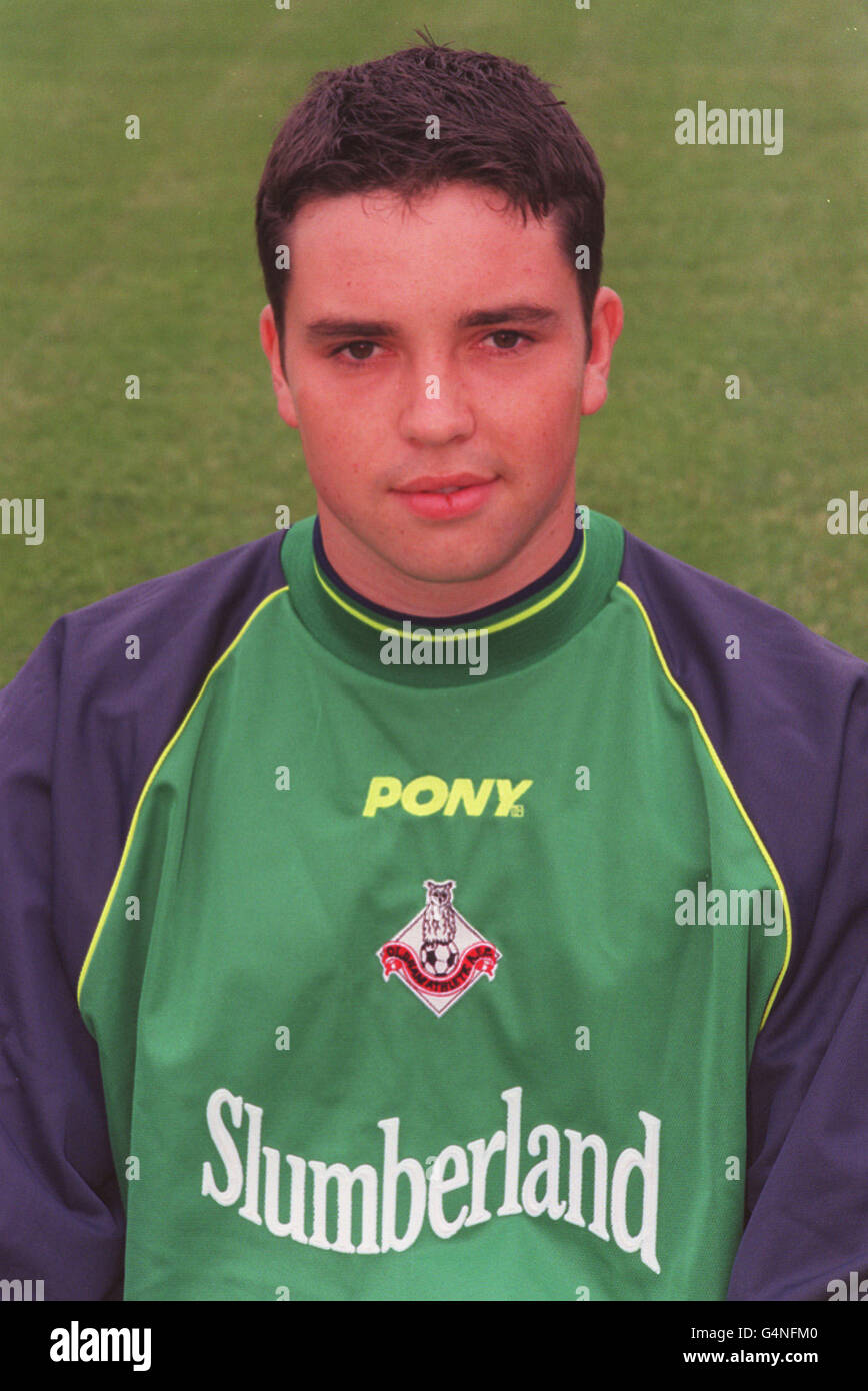 David miskelly of oldham athletic football club hi-res stock ...