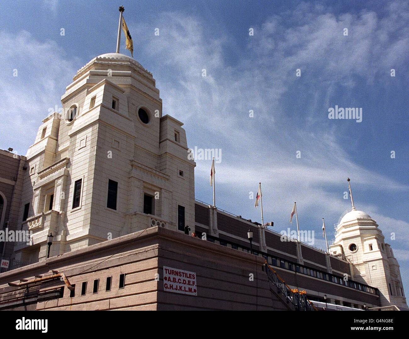 Wembley Twin Towers Stock Photo - Alamy