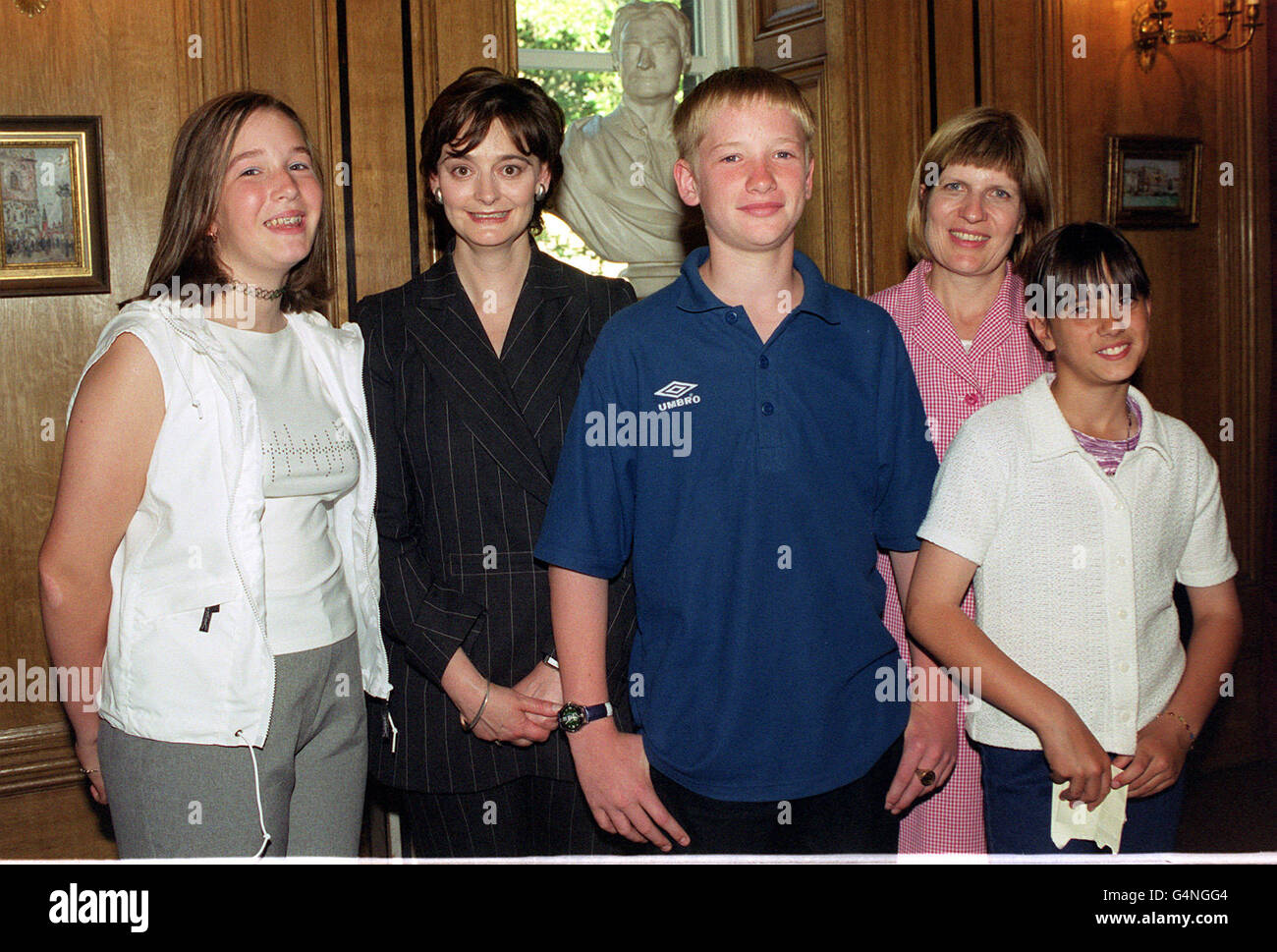 Daniel cannon abnd kayley walker hi-res stock photography and images ...