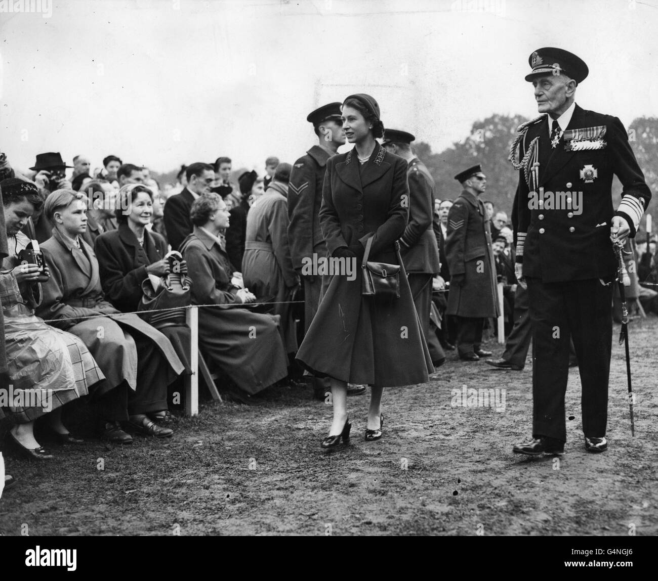 Royalty - Queen Elizabeth II Runnymede Memorial Unveiling - Runnymede ...