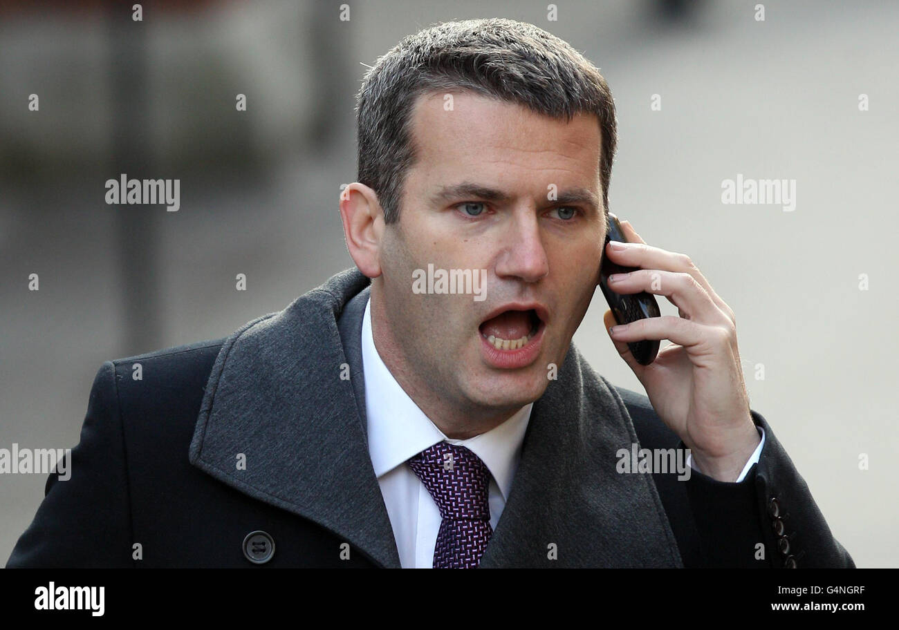 Lawyer mark lewis hi-res stock photography and images - Alamy