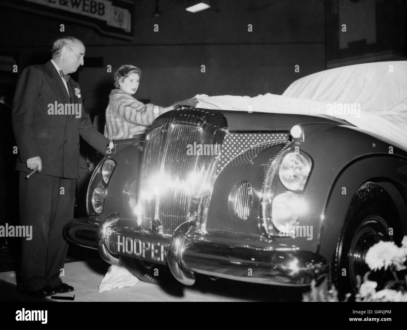 Lady docker hi-res stock photography and images - Alamy