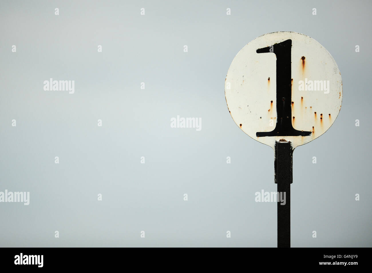 Towcester racecourse signage hi-res stock photography and images - Alamy