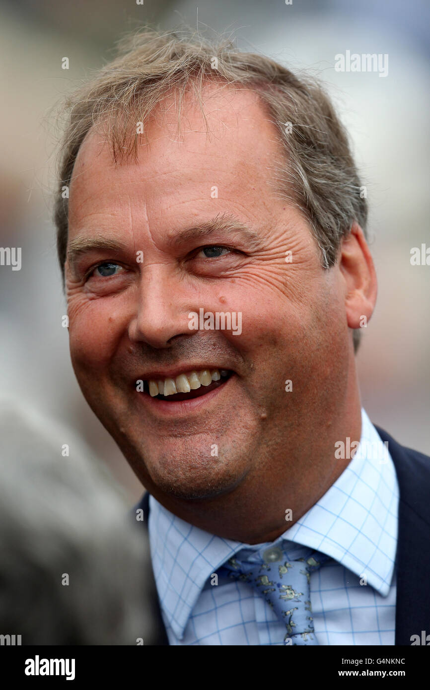 Hon harry herbert hi-res stock photography and images - Alamy