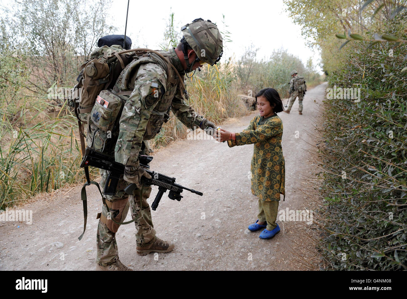 A soldier from the Alpha (Grenadier) company, The 3rd Battalion Royal ...