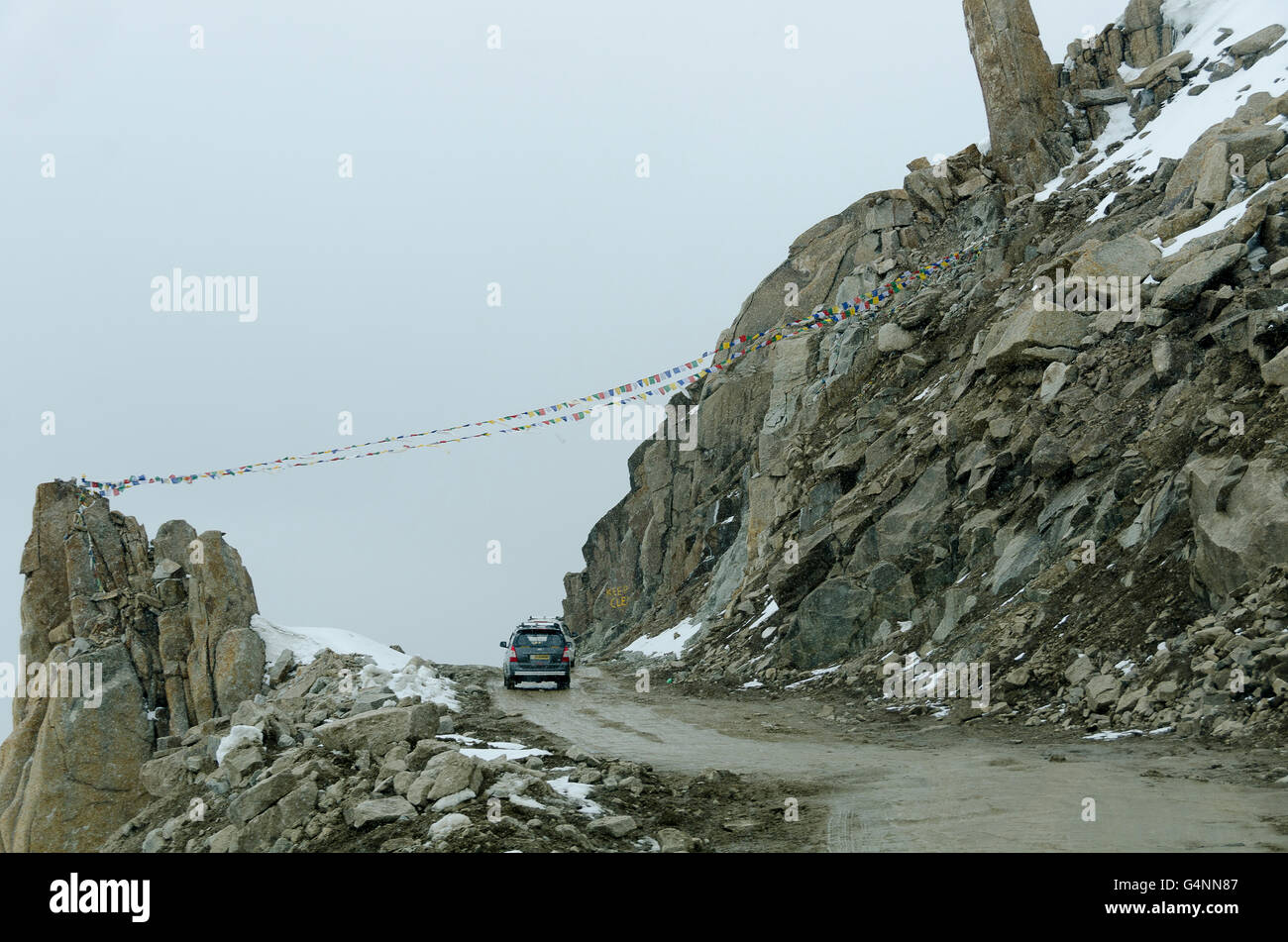 Khardungla Pass road, near Leh, Ladakh, Jammu and Kashmir, India Stock Photo - Alamy