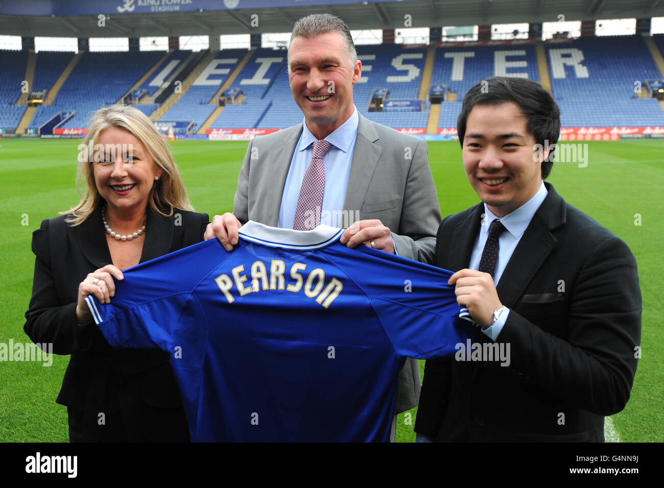 Leicester city chief executive susan whelan hi-res stock photography ...