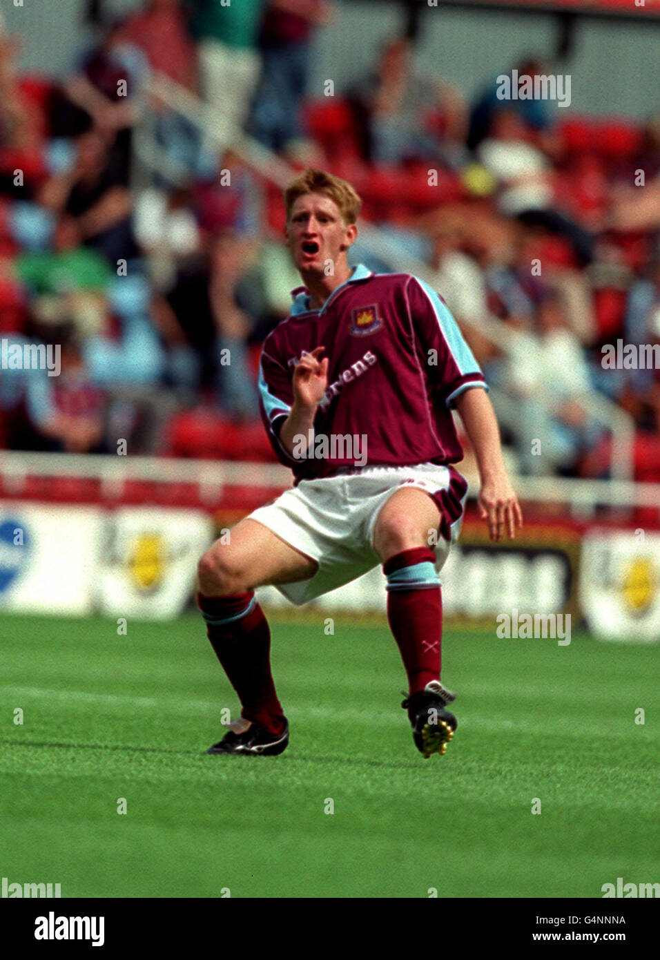 Steve lomas west ham fc jokerit hi-res stock photography and images - Alamy