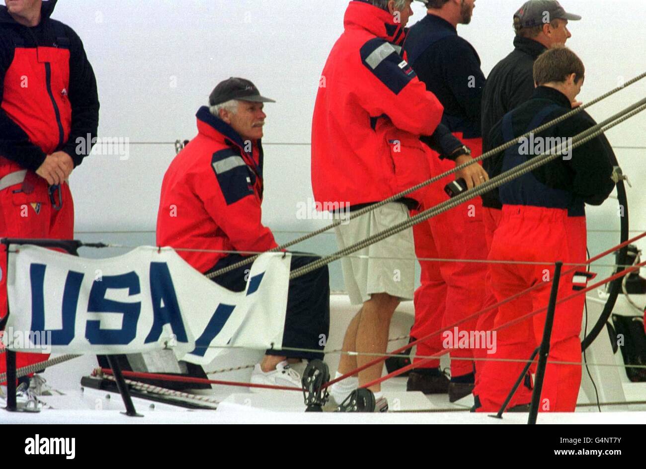 Ted turner sailing hi-res stock photography and images - Alamy