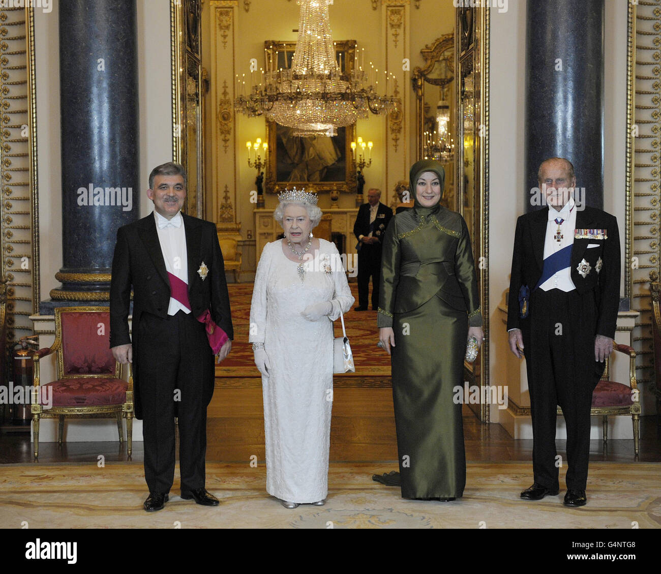 Queen Elizabeth II and the Duke of Edinburgh (right), pose for a formal ...