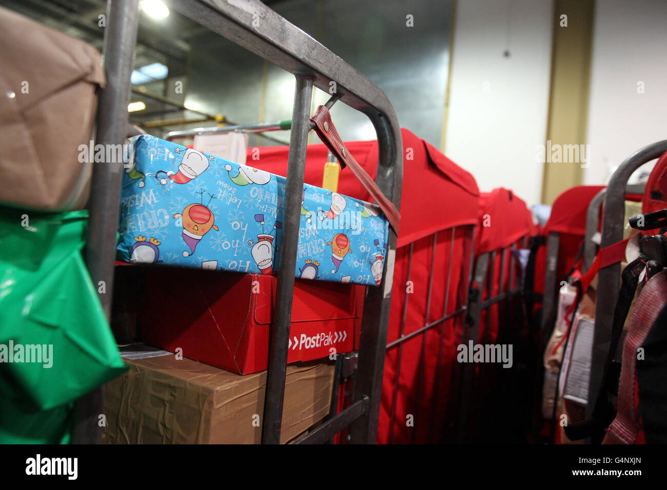 British forces post office personnel raf northolt hi-res stock ...