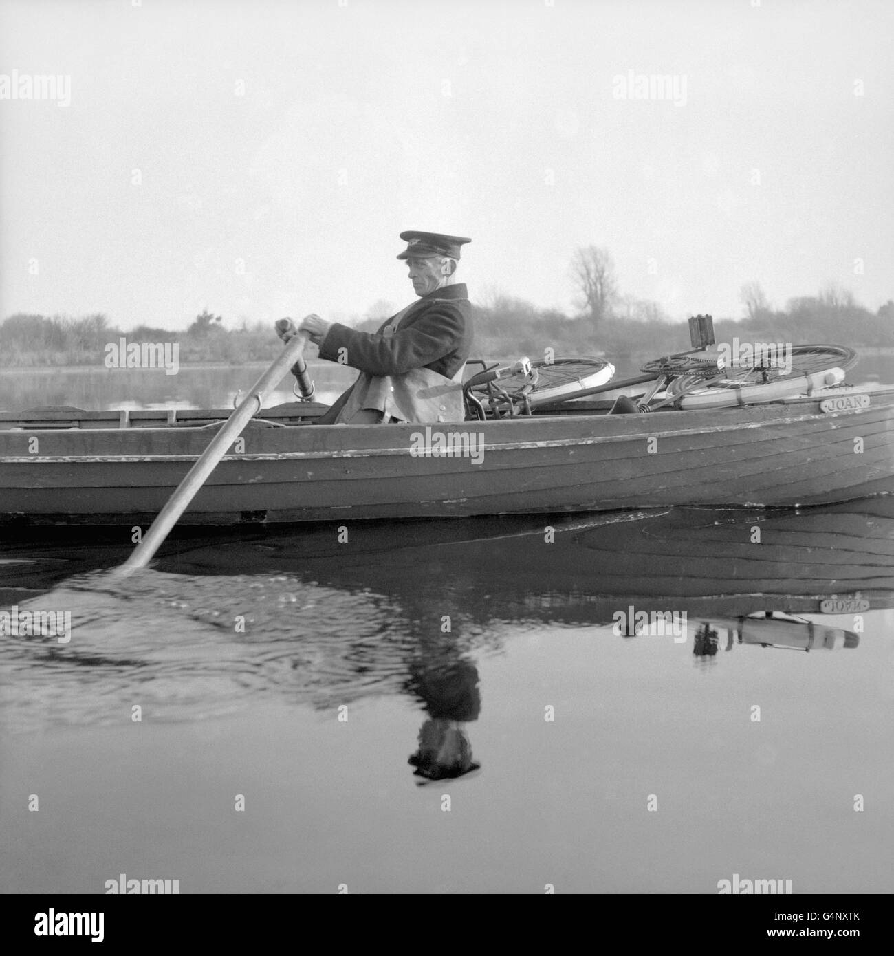 Fifty-year-old Northern Irish postman, William Rooney, rowing on the ...