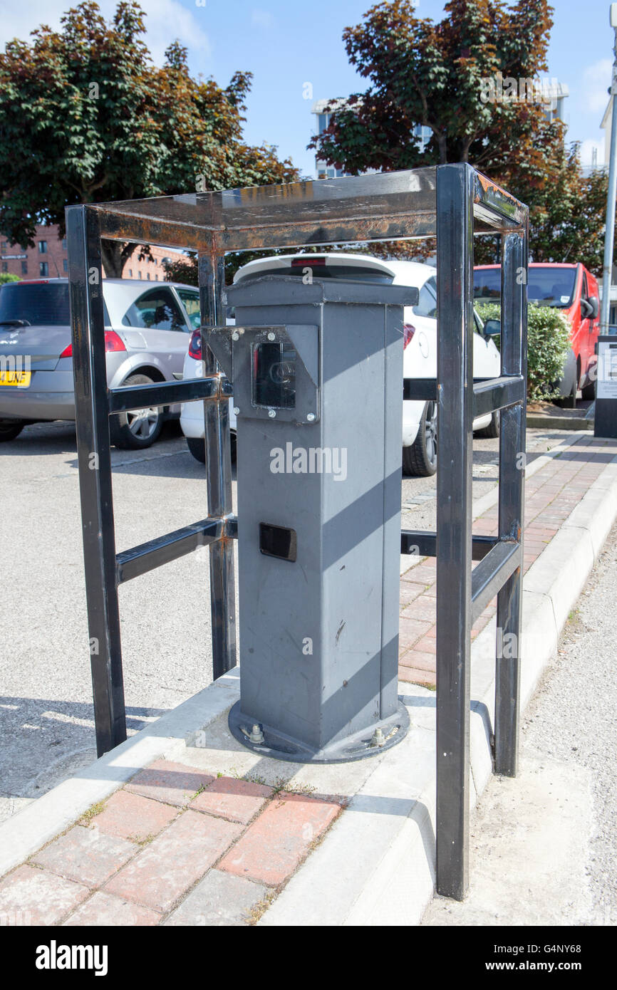 Car park anpr camera hi-res stock photography and images - Alamy