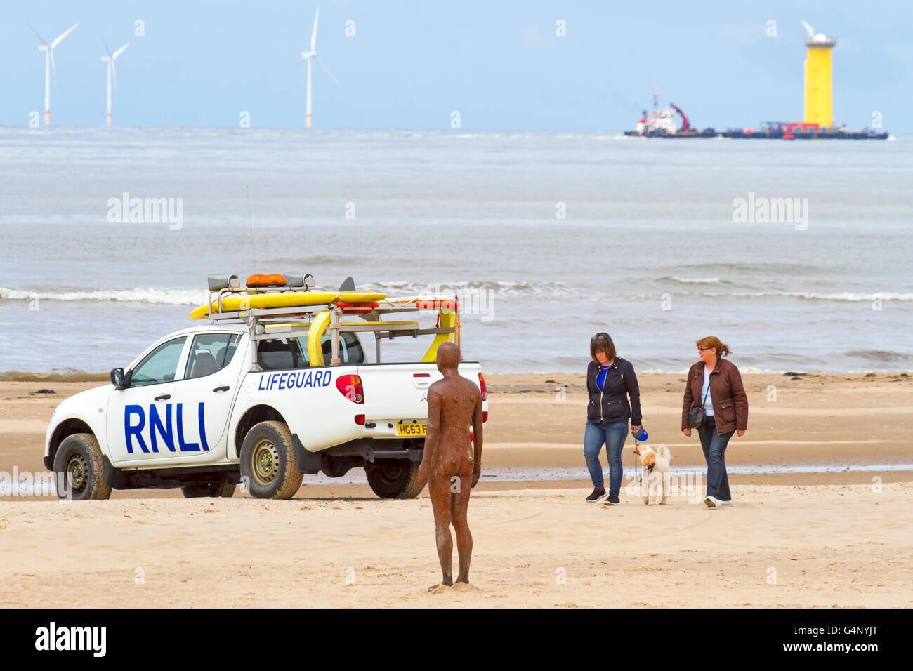rnli lifeguard sea save rescue rescuer emergency drown drowning water ...