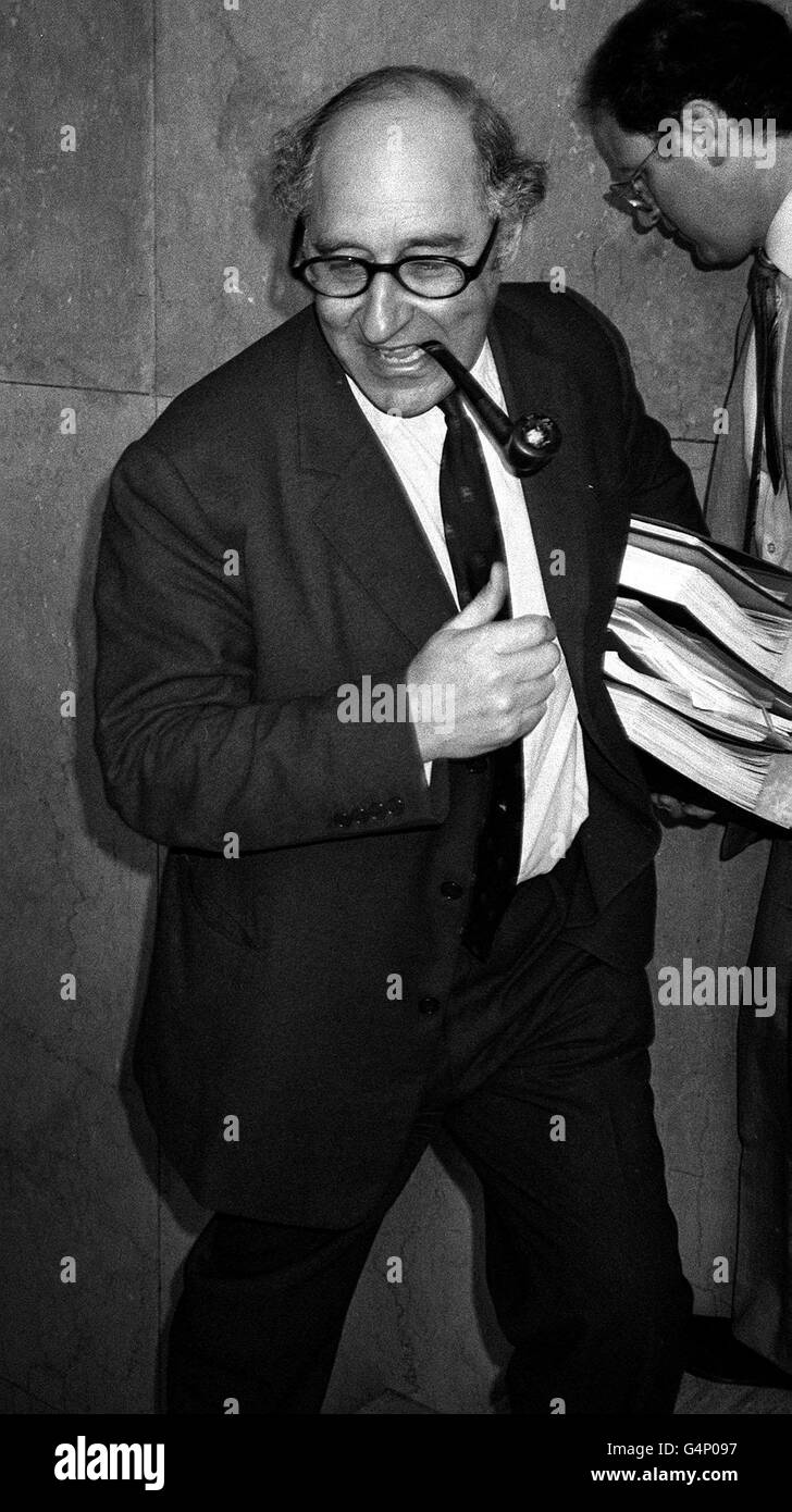 Louis blom cooper hi-res stock photography and images - Alamy