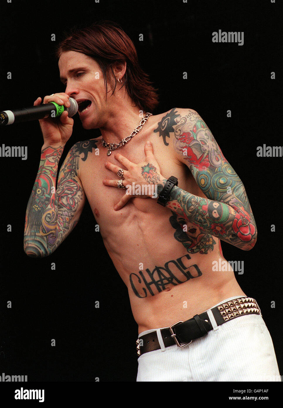 Lead singer band buckcherry performing on stage reading music festival ...